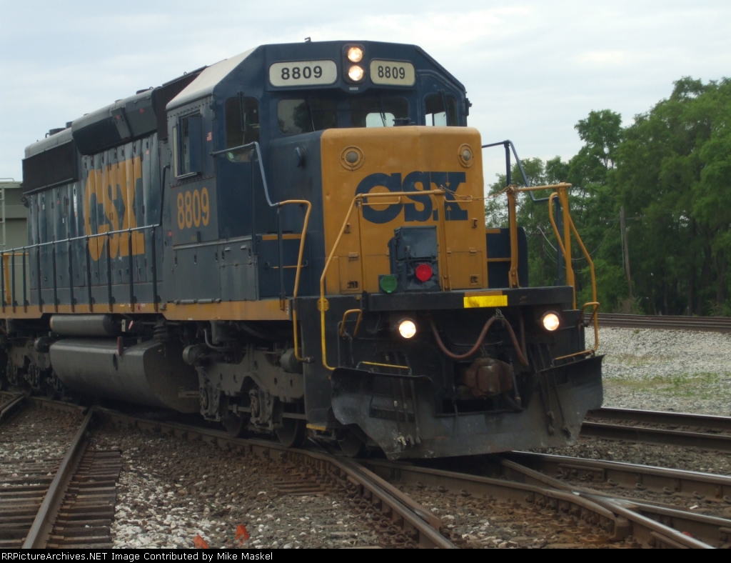 CSX 8809